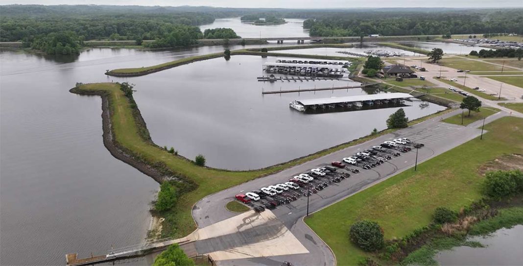 Lake Eufaula to Host 2025 American Fishing Tour National Championship ...